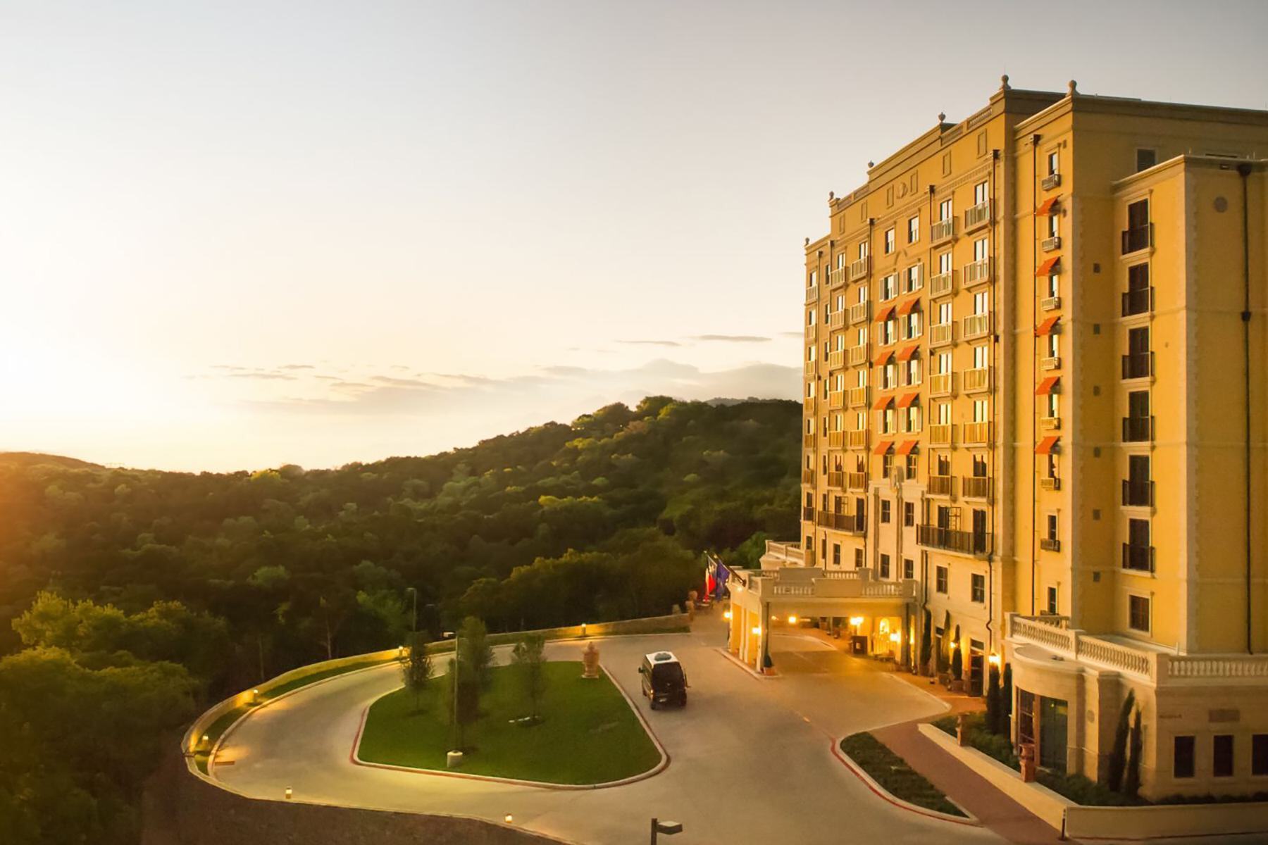 Stay Golden Rewards | The Meritage Collection